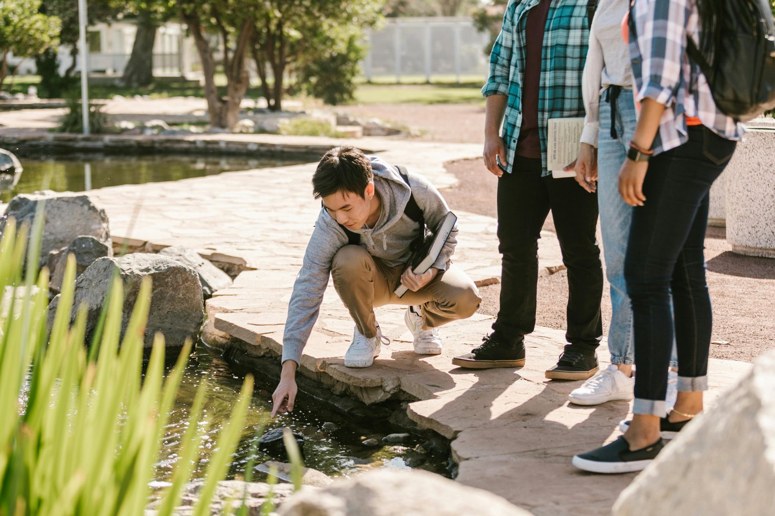 Ultimate Field Trip Checklist: For Teachers, Chaperones & Students